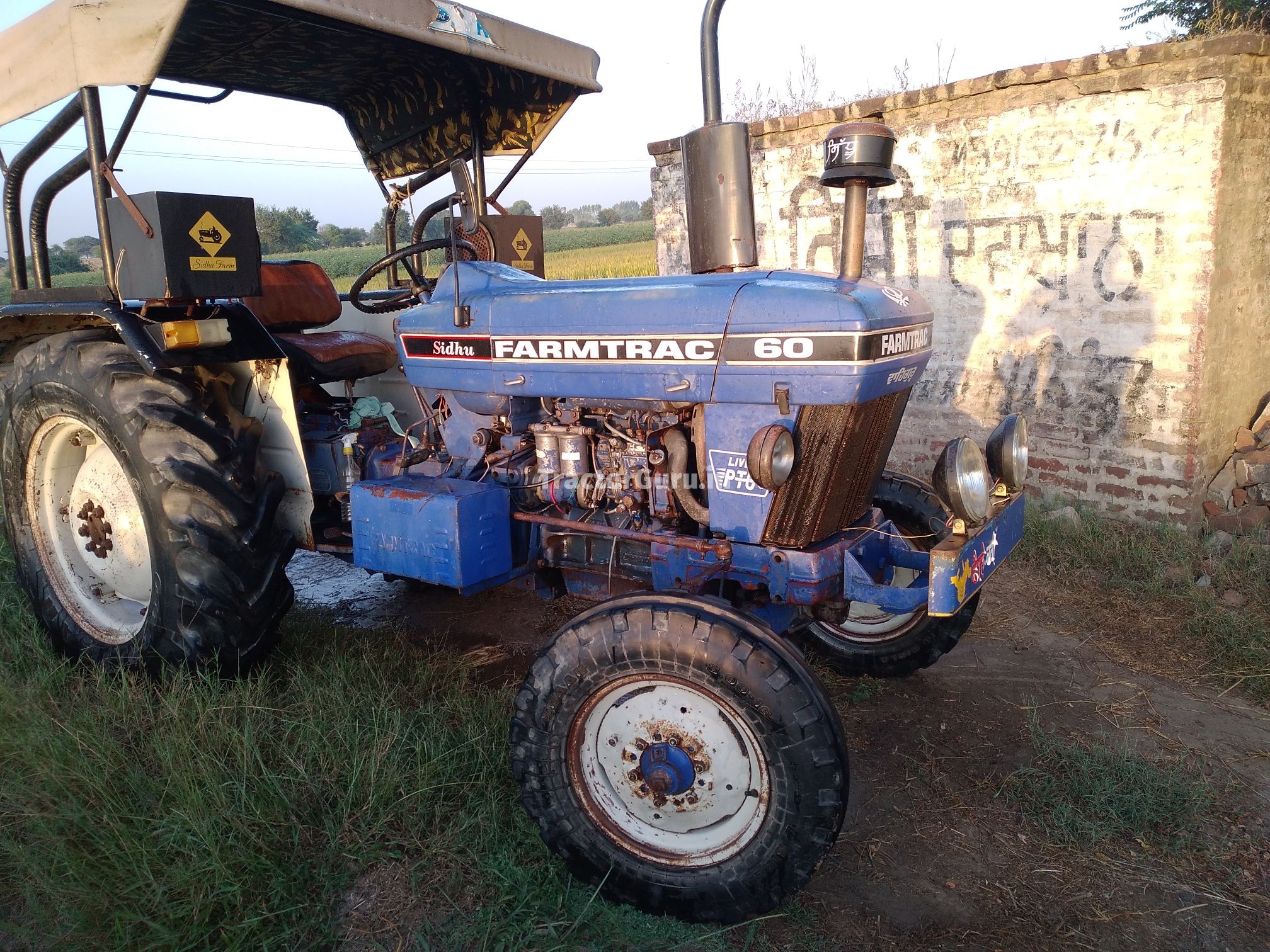 Get Second Hand Farmtrac 60 classic Tractor in Good Condition - 4934