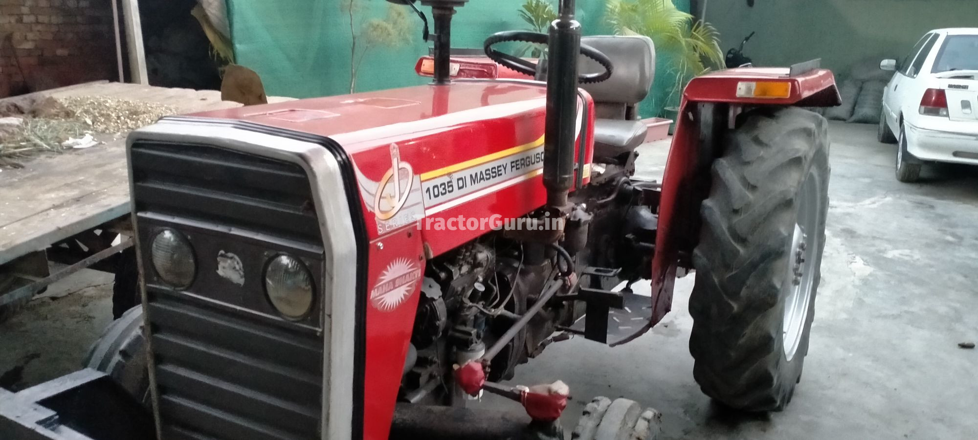 Get Second Hand Massey Ferguson 1035 DI MS Tractor in Good Condition - 6609